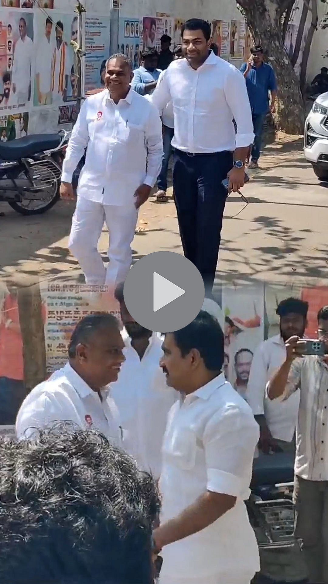 தவெக தலைமையகம் வந்த ஆதவ் அர்ஜுனா மற்றும் அதிமுகவின் நிர்மல்குமார் ...