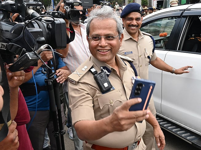 Bengaluru police commissioner suspension has been revoked by the Karnataka government