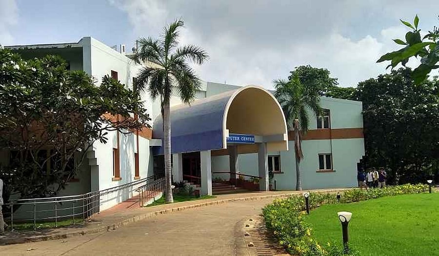 திருச்சி என்ஐடி-இல் வேலை: யாரெல்லாம் விண்ணப்பிக்க தகுதியானவர்கள் ...
