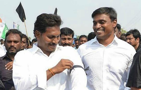 ஒய்எஸ்ஆர் காங்கிரஸ் எம்.பி. மிதுன் ரெட்டி கைது! SIT arrests YSRCP MP PV ...