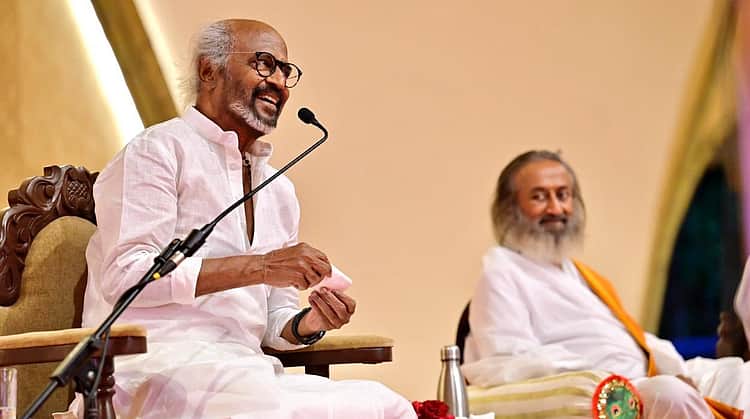 யாரும் என்னைத் திரும்பிப் பார்க்கவில்லை: வைரலாகும் ரஜினி பேச்சு! "No ...