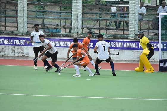 அகில இந்திய ஹாக்கி: பெங்களூரு, மும்பை, செகந்திராபாத், ஜலந்தா் அணிகள் ...