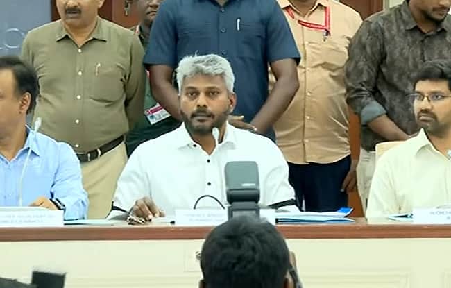 தமிழ்நாட்டின் நிதி நிலைமை: வெள்ளை அறிக்கை வெளியிட்டார் அமைச்சர்! The ...
