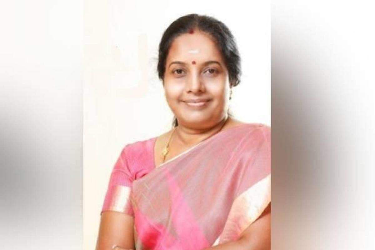 Helicopter service to major temples in Tamil Nadu: Vanathi Srinivasan ...